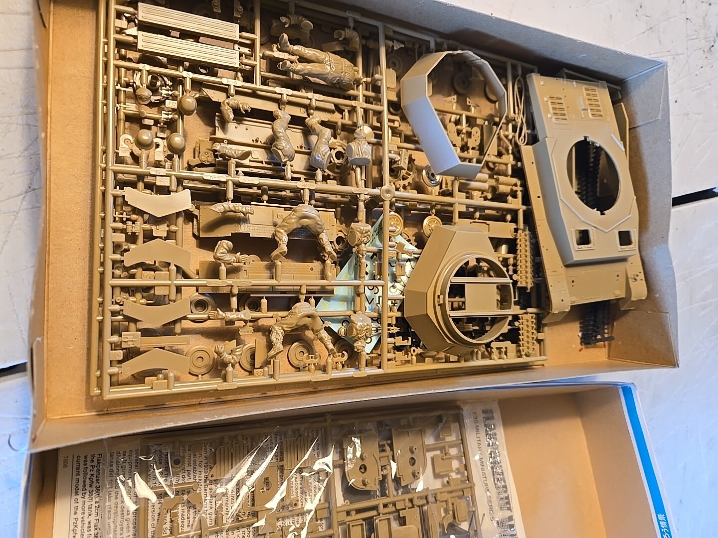 Tamiya Model Kit 35085 Flakpanzer IV Wirbelwind Tank for sale online | eBay