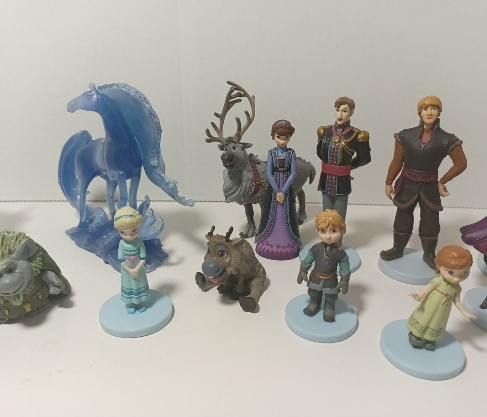 DISNEY FROZEN & FROZEN FIGURE SET - 18 PIECES - CAKE TOPPERS -NICE | eBay