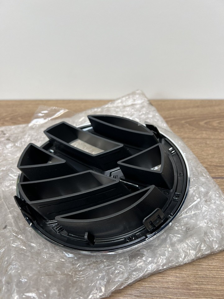VW Passat Tiguan Front Grill Emblem OEM 561853600 | eBay UK