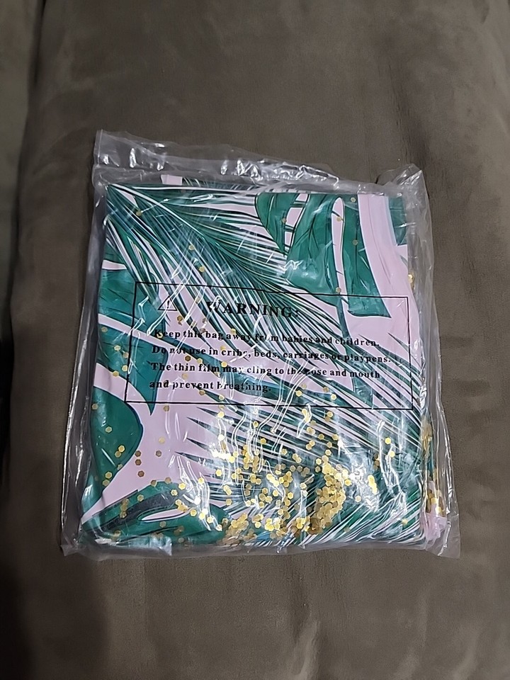 Ulta Beauty Pink Monstera Gold Glitter Pool Float | eBay