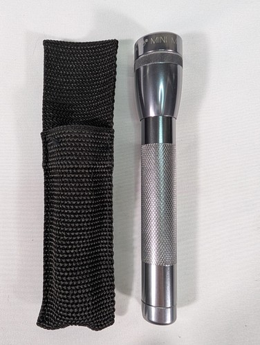 Mini Maglite Flashlight Silver Incandescent Uses 2 AA Batteries ...