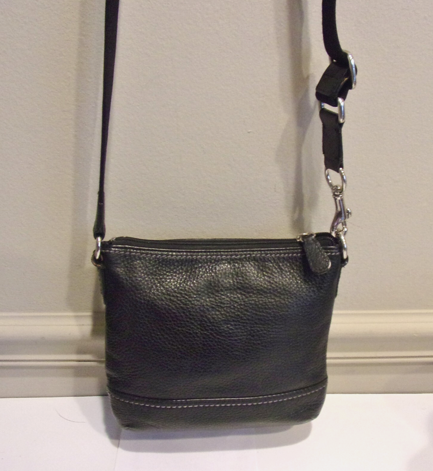 Coach "Park" Black Pebbled Leather,Turn Lock Ext. Pocket Swingpac CB ...