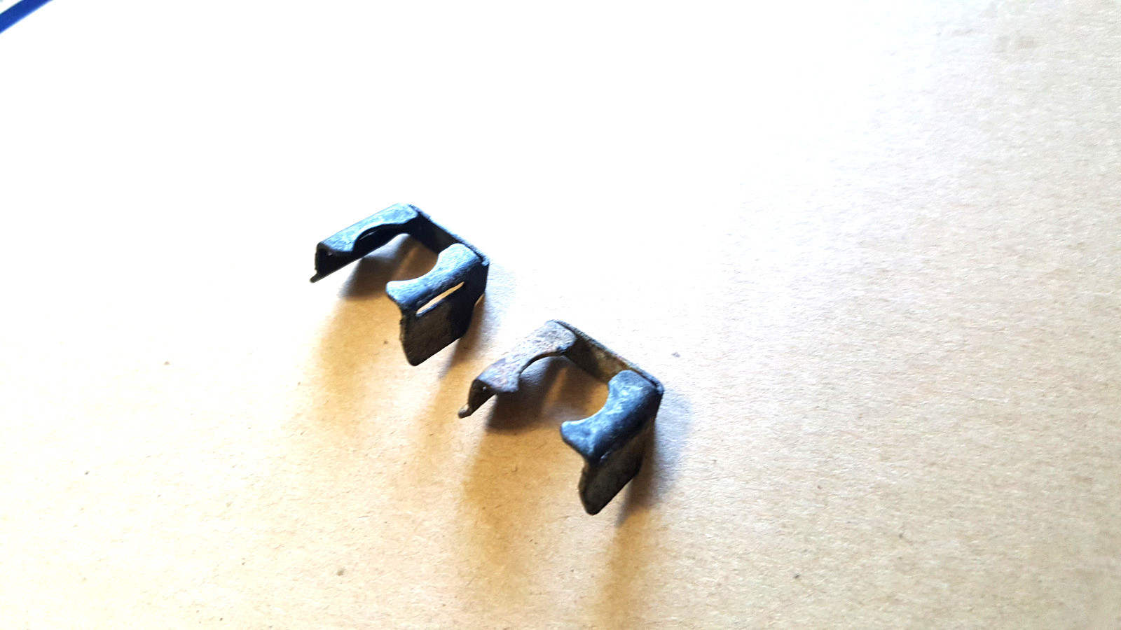 dodge chrysler clip injector 04418257AB 05003092AF 04275317 04612217 ...