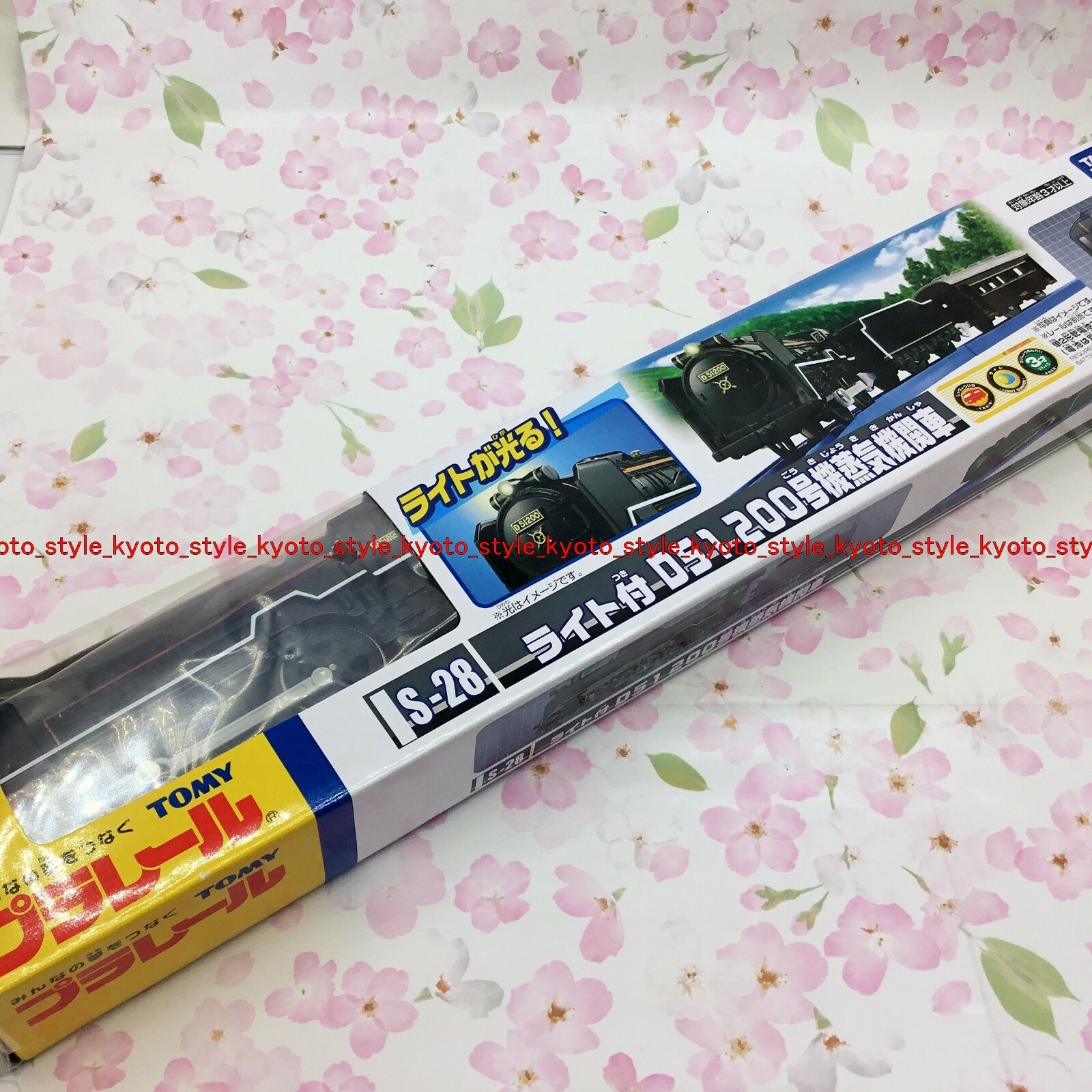Takara Tomy PLA RAIL S-28 PLARAIL Steam Locomotive D51-200 with light ...
