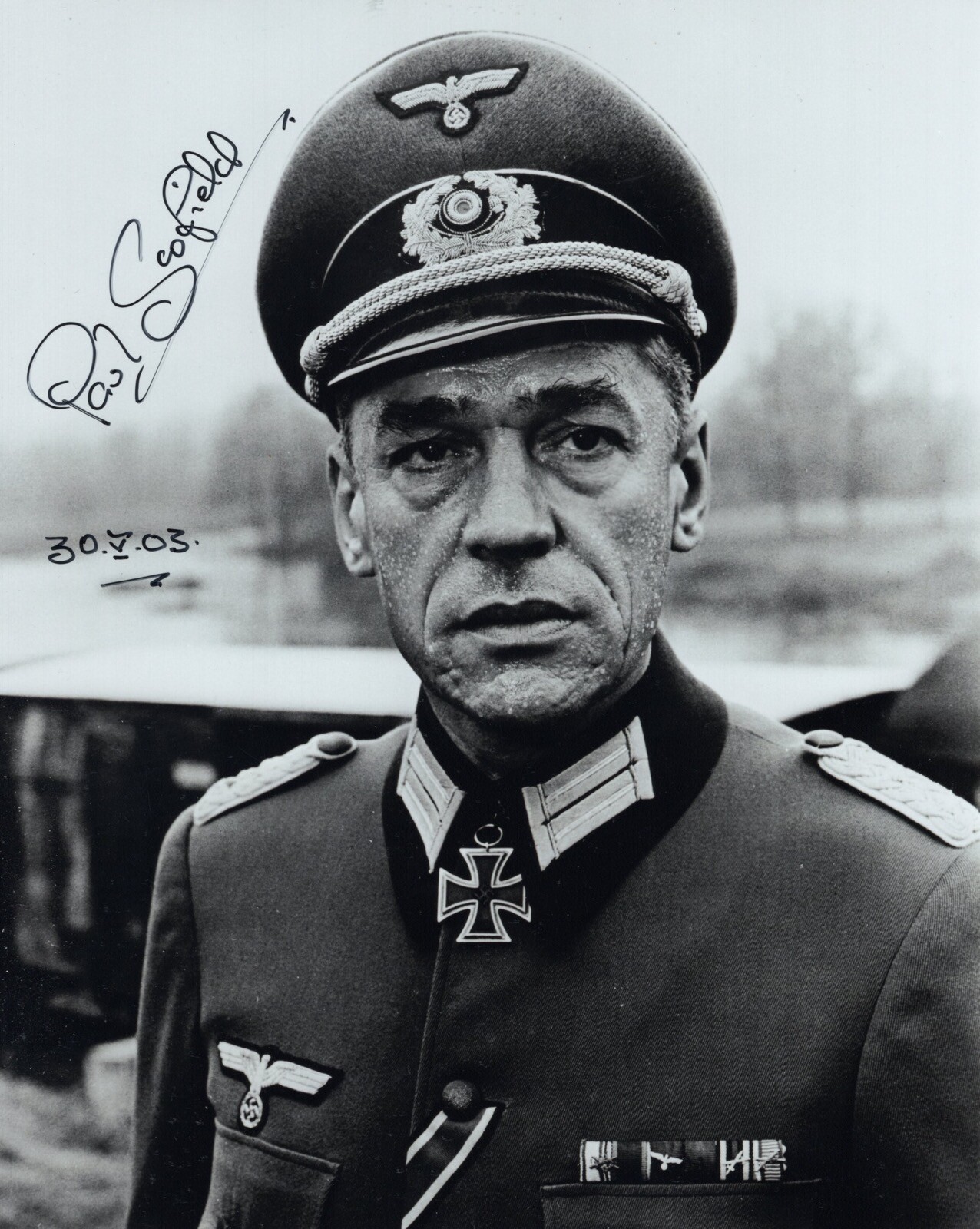 Actor Paul Scofield signed war movie THE TRAIN 8x10 photo - UACC DEALER ...