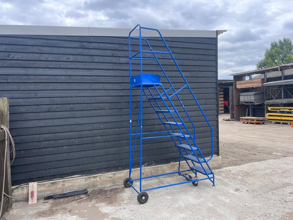 Mobile Saftey Warehouse Platform Steps Ladders Stairs High Bay Storage ...