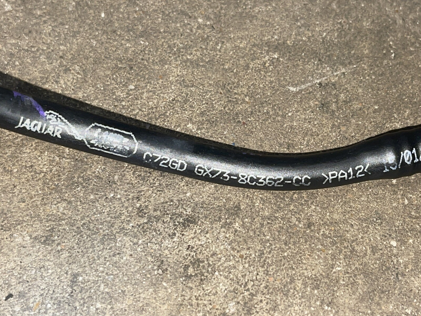 2017 Jaguar XF Radiator Coolant Recovery Tank Bottle Overflow Hose ...