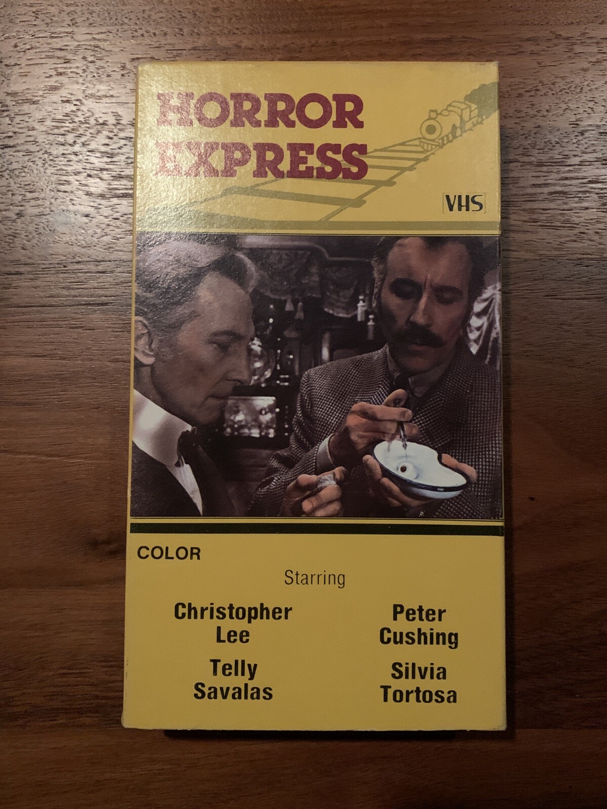 Horror Express Vhs