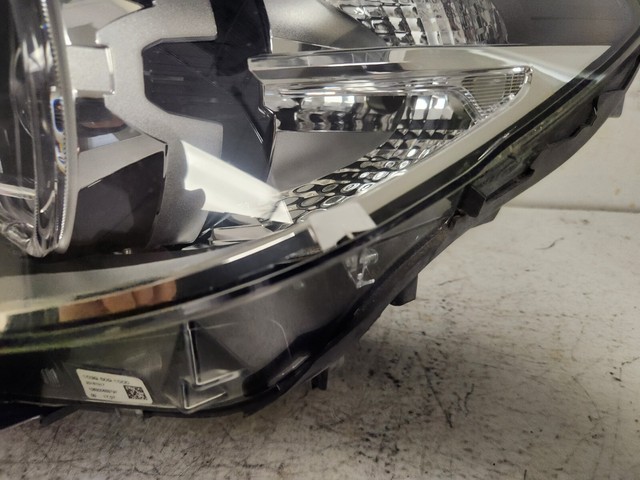 Left Headlight LED Headlamp 17-19 BMW 530i 63117214959 for sale online ...