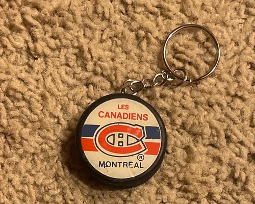Montreal Canadiens Mini Puck NHL VINTAGE 1988 Keychain A.M.K Souvenirs ...