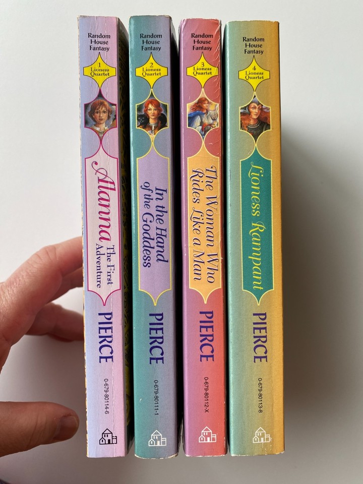 SONG LIONESS~Tamora Pierce~RAMPANT~RIDE LIKE MAN~ALANNA~HAND GODDESS ...