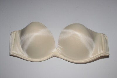 WONDERBRA #7262 WonderBoost fully convertible plunge strapless bra Nude ...