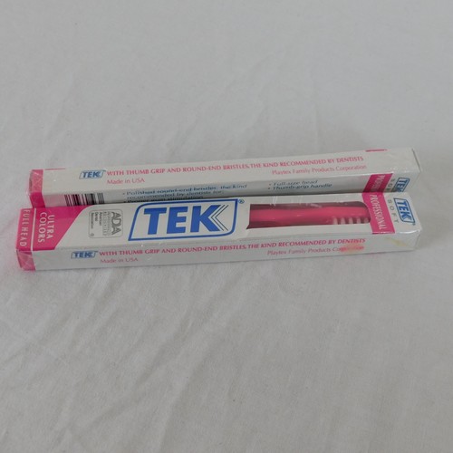 Tek Lot of 2 Toothbrush Professional Soft Ultra Colors Full Head Blue ...