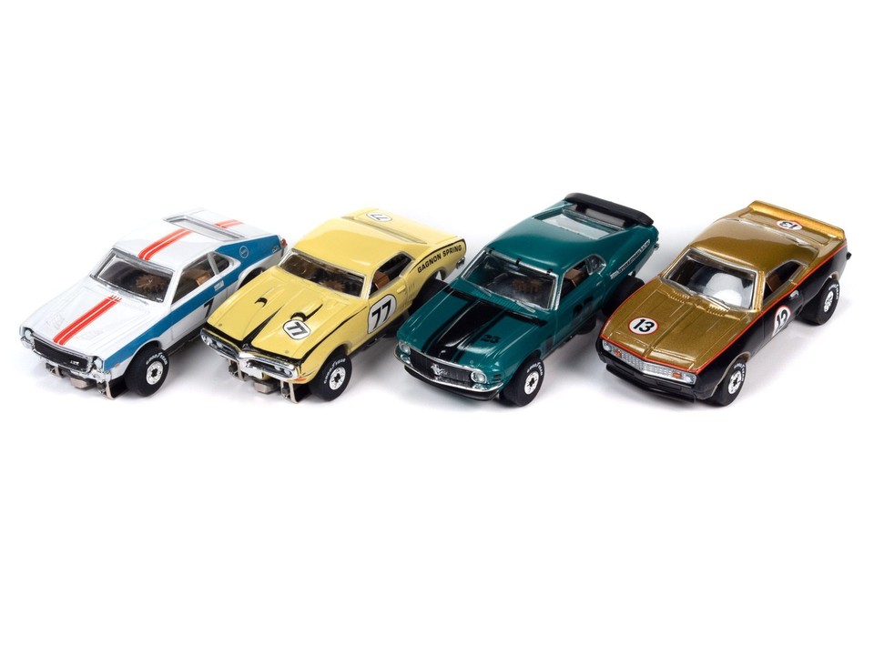 Auto World SRS348 HO Scale Rallye 4+4 Over 12′ of 4 Lane Racing Action ...