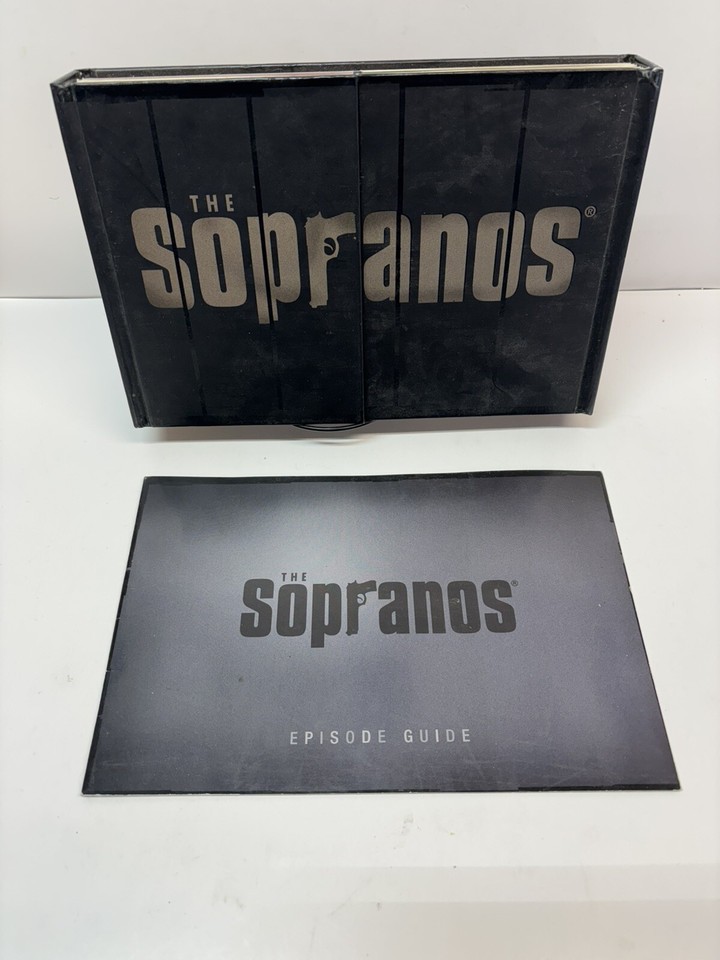 The Sopranos Complete Series (DVD, 2008, 30-Disc) - Box Set Collectors ...