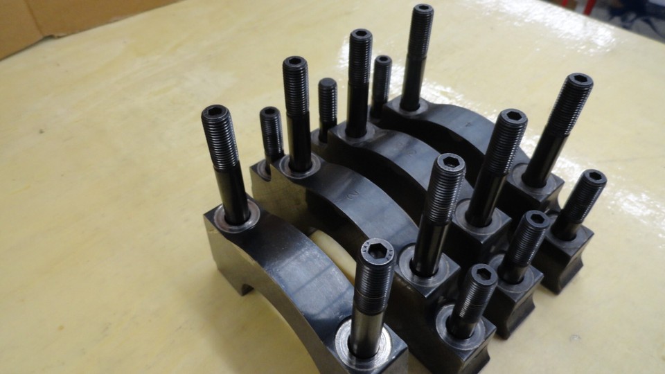 Steel 4 Bolt Main Caps with 2 Bolt Front Cap & ARP Studs