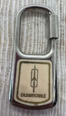 Oldsmobile Advertising Keychain GENERAL MOTORS Collectors Auto ...