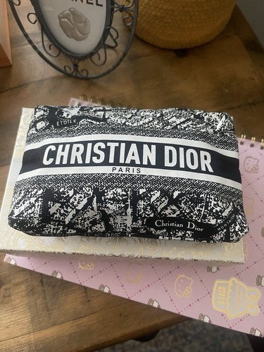 Dior Beauty Plan De Paris Map Pouch VIP/GWP | eBay