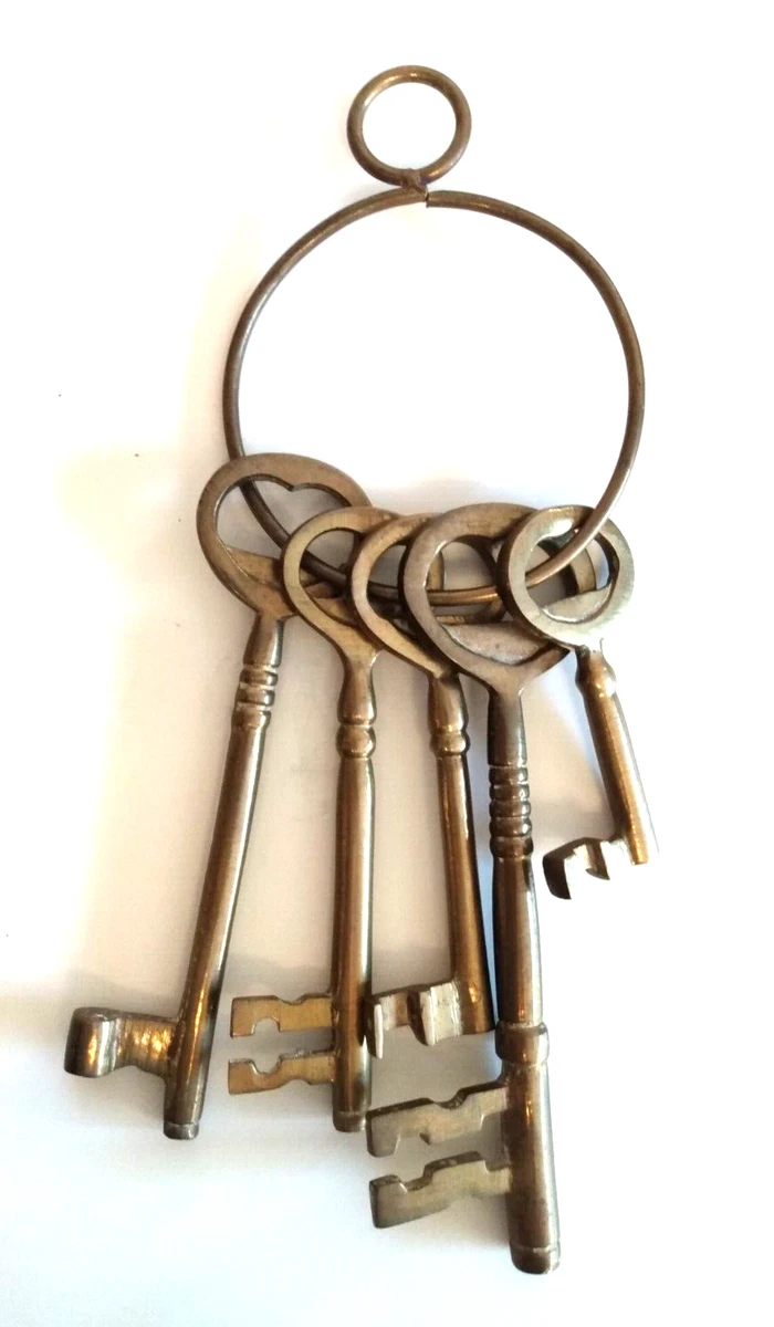 Vintage Skeleton Keys