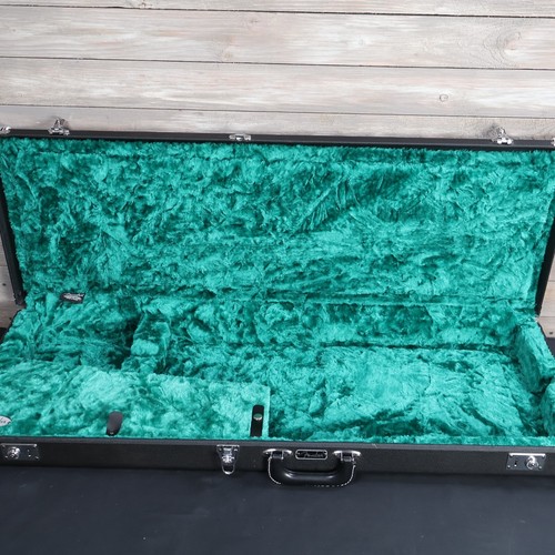 Fender Stratocaster Hard Shell Electric Guitar Case Steve Lacey ...