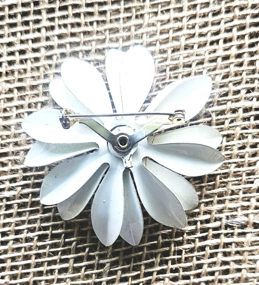 Vintage 1970s Enamel Flower Brooch Pin White & Black Daisy 2.5" | eBay