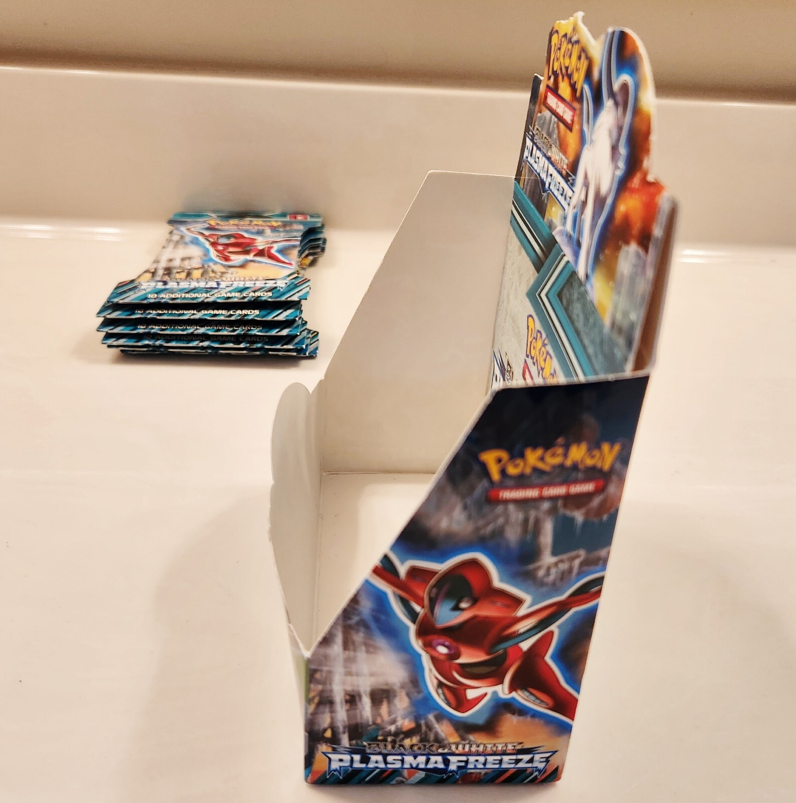 Pokémon Plasma Freeze 10 EMPTY Packs,Booster Box & 6 Booster Packs *NO ...