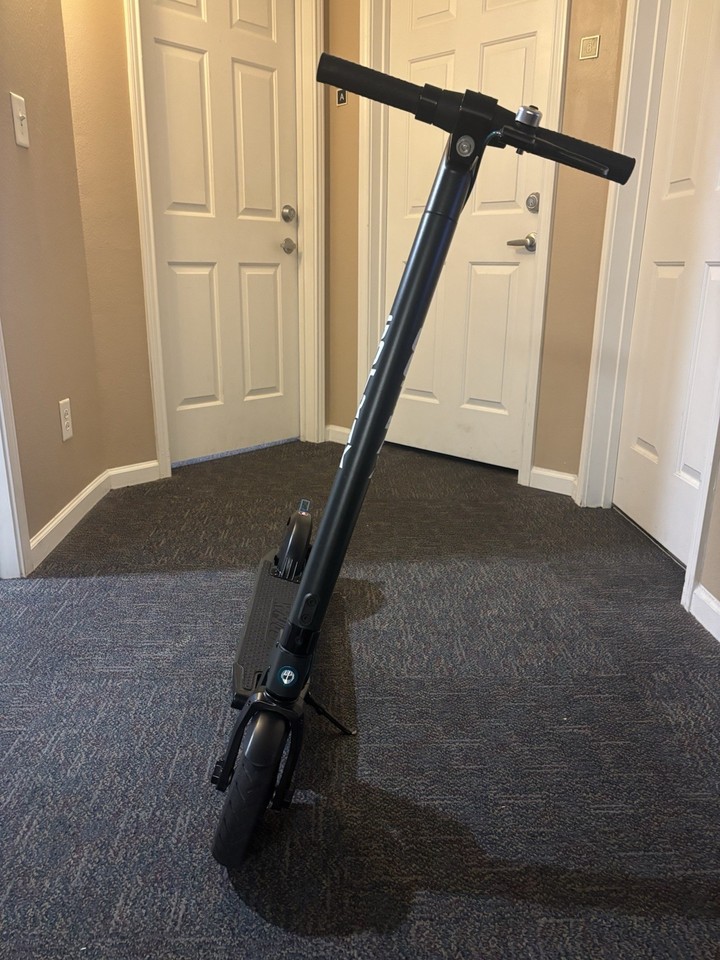 Gotrax Rival Adult Teen Electric Scooter 12 mile 15.5mph 250W - Black ...