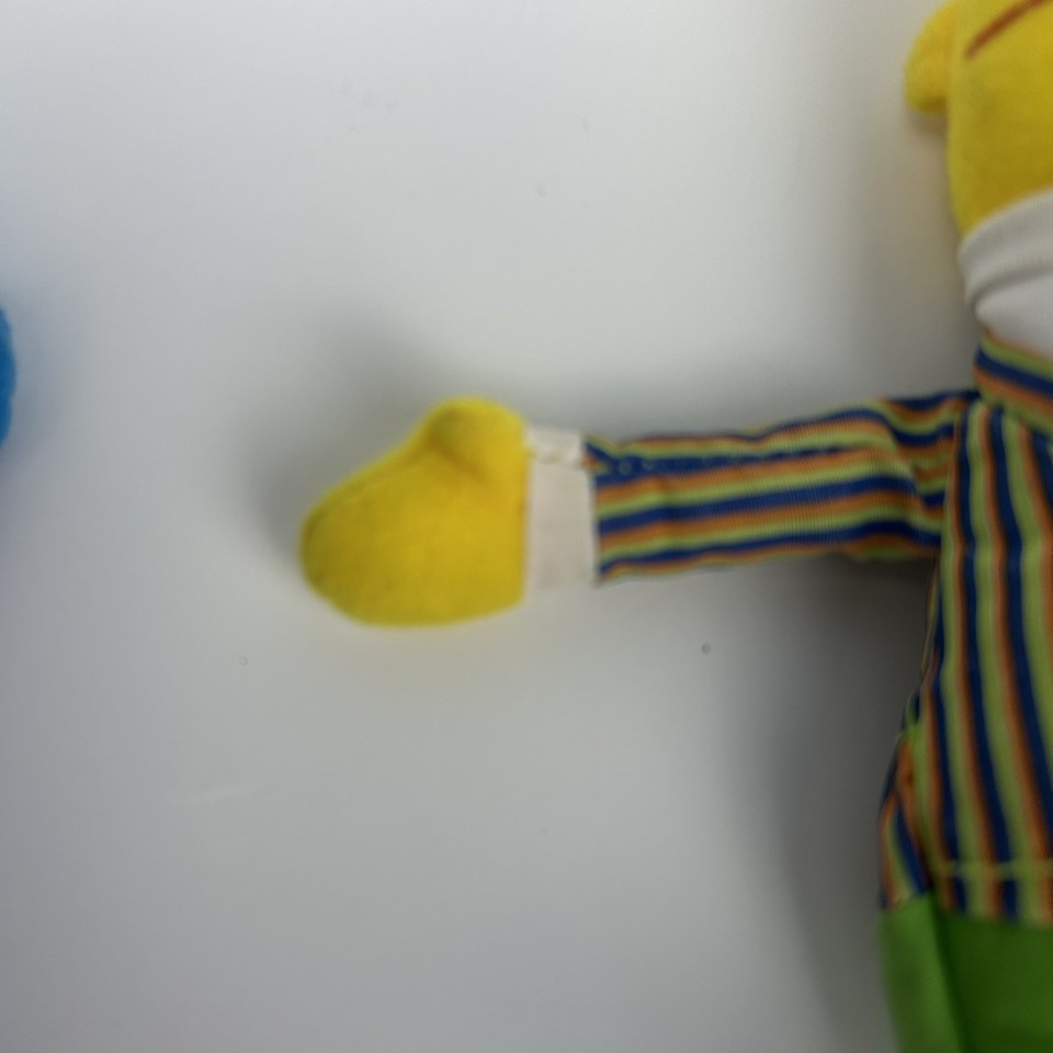 Sesame street small plush walking finger puppet 2006 Bert /Cookie ...