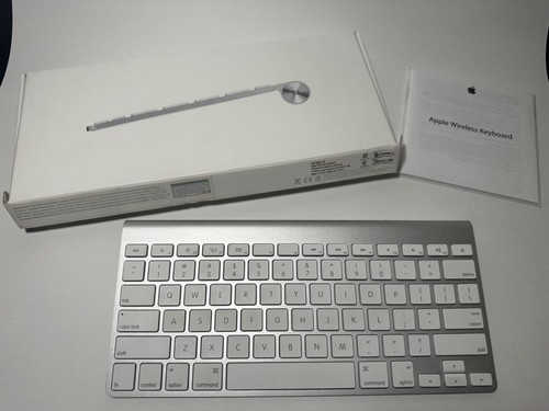 Apple A1314 Wireless Keyboard MC184LL/A (2 AA Batteries) w/Original Box ...