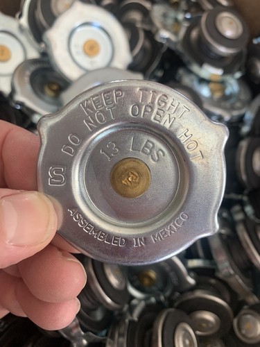 LOT QTY 5 EACH STANT RADIATOR CAPS 13 LBS "KEEP TIGHT" Mexico - FAST ...