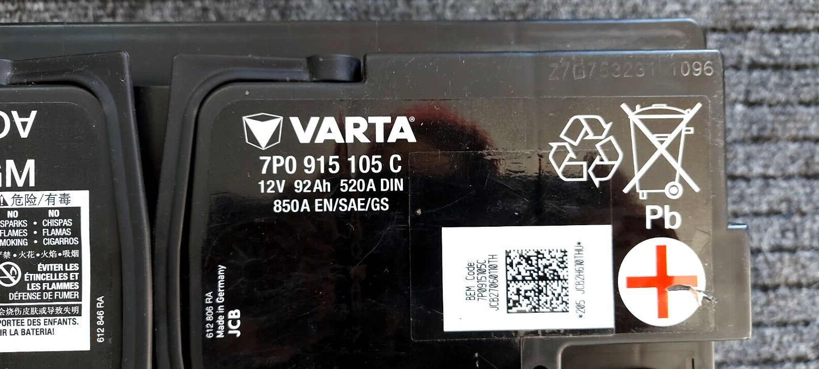 Original VW VARTA AGM SRART Batterie Schwarz 12V 92Ah 520A DIN ...