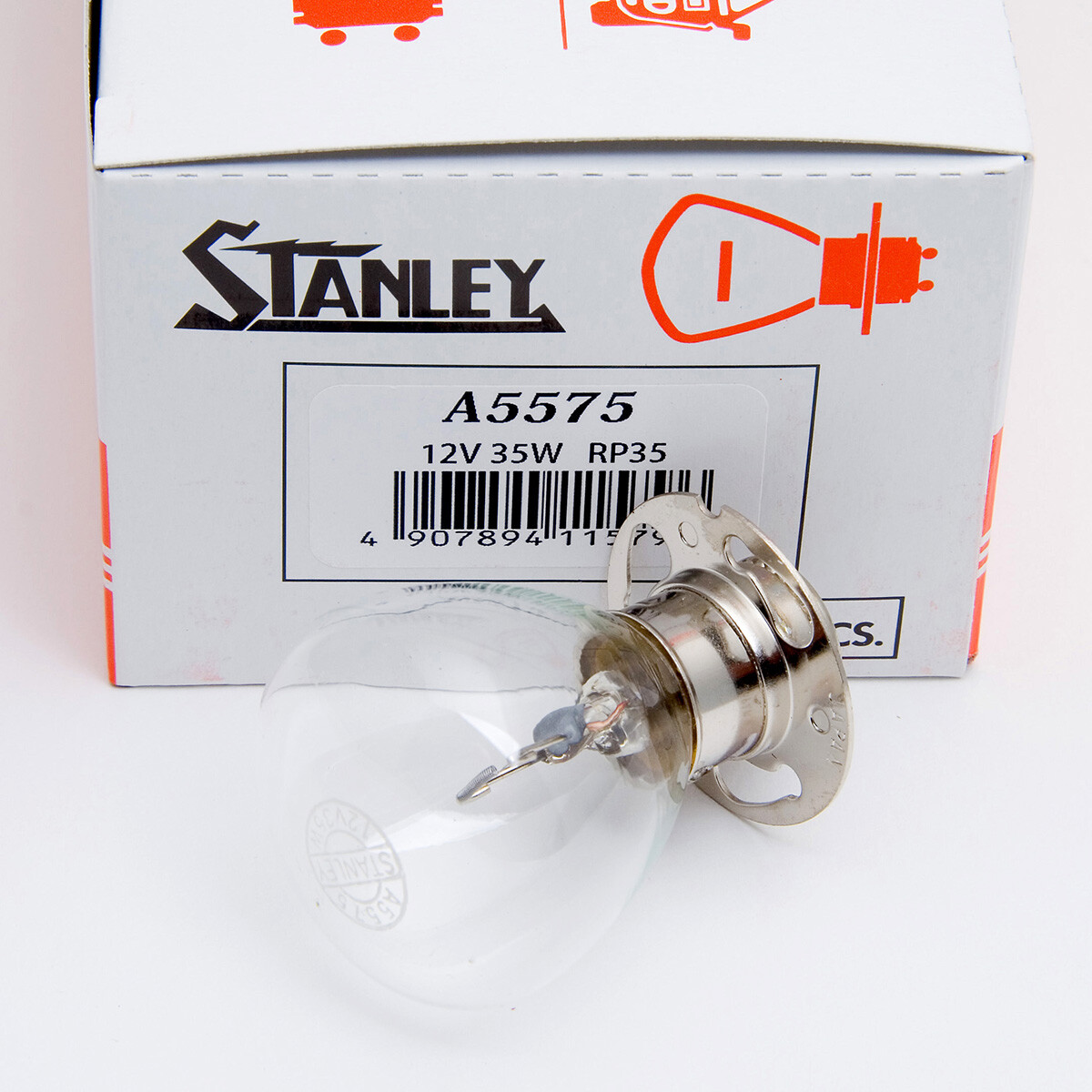 Massey Ferguson Tractor Headlight Bulb Stanley A5575 12V 35W RP35 | 12V ...