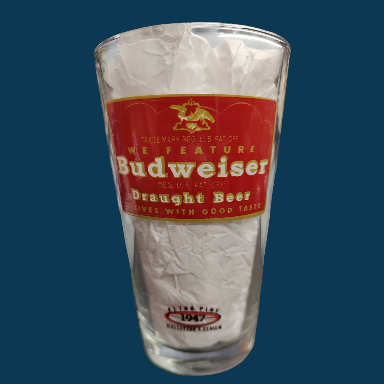 Retro Pint Budweiser Draught Beer Glass 1947 "IT LIVES WITH GOOD TASTE ...