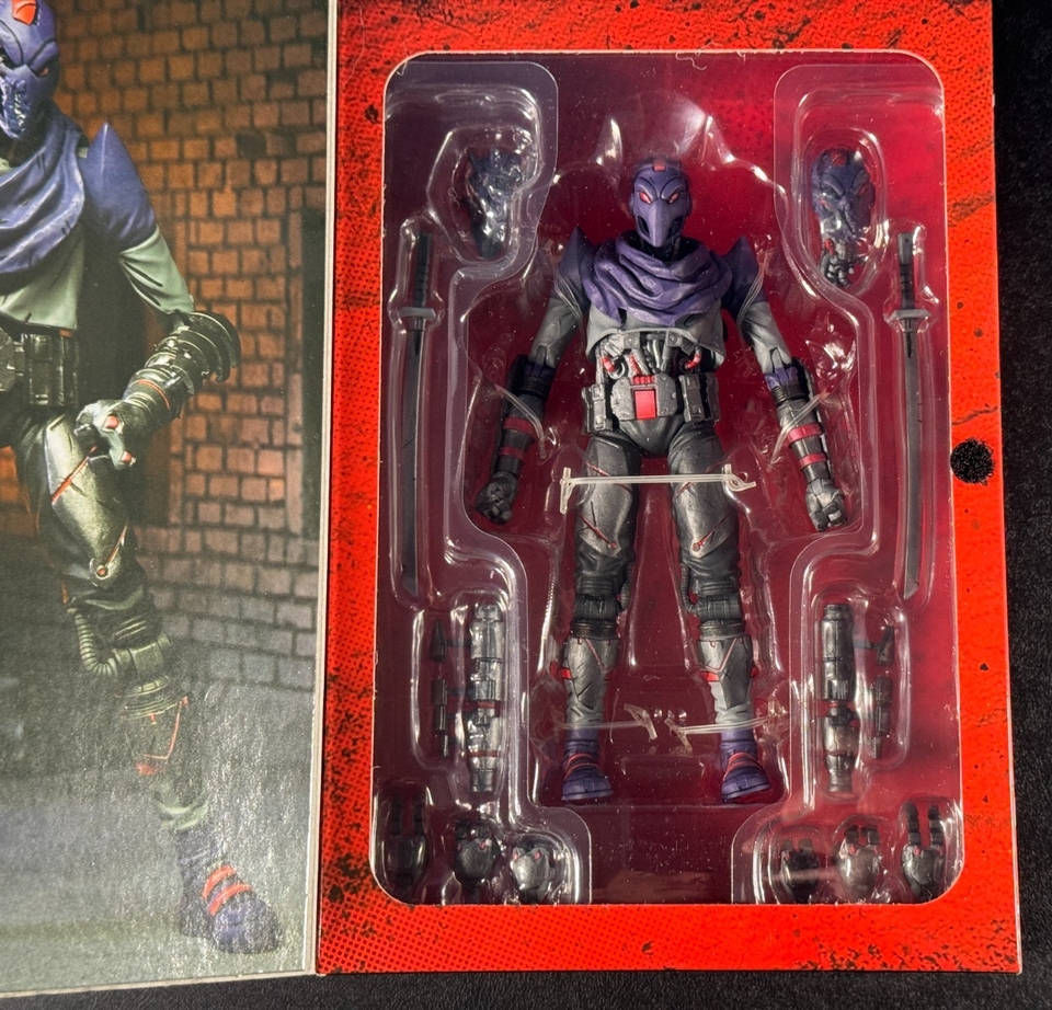 NECA TMNT Teenage Mutant Ninja Turtles 7" The Last Ronin - Ultimate ...