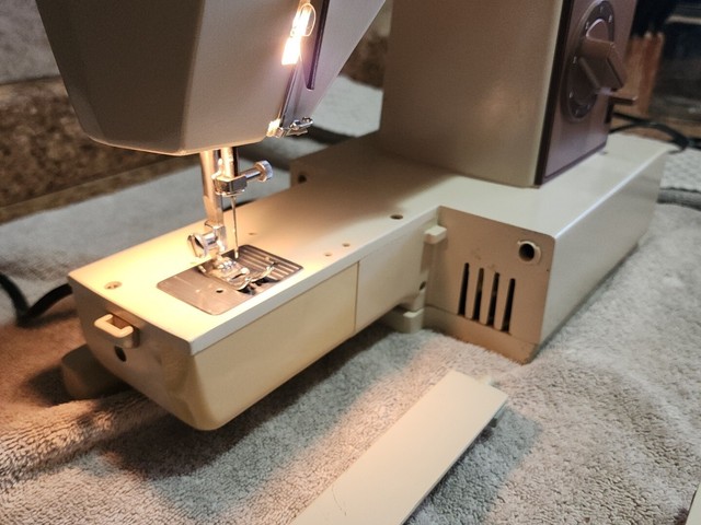 Vtg RARE SINGER Merritt 3014 Sewing Machine Zig Zag for sale online | eBay