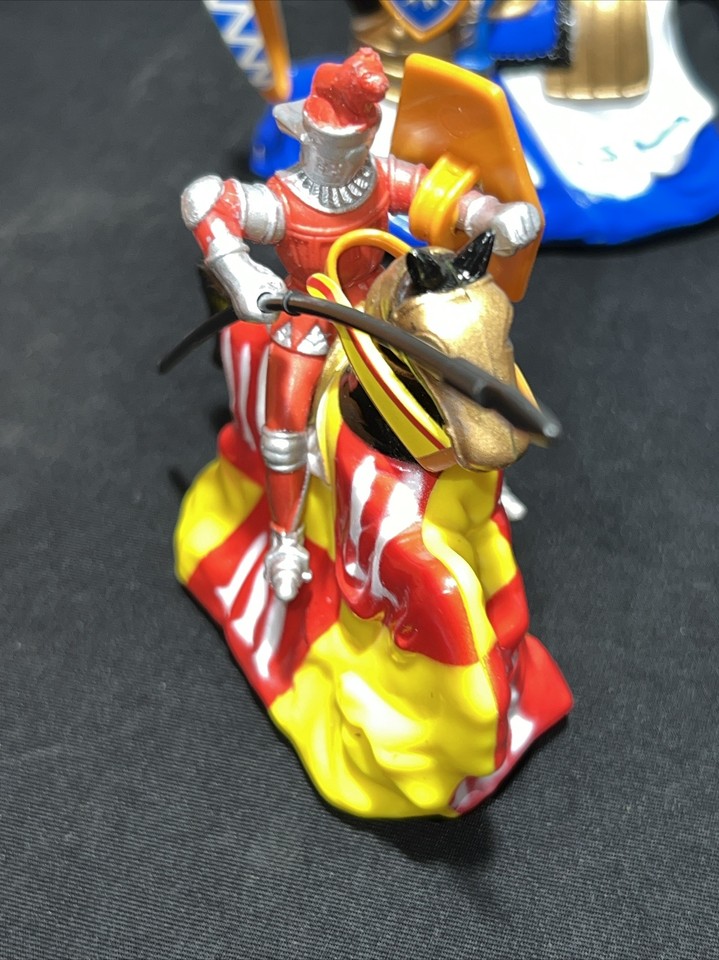 Supreme Silver Knight Medieval Play Set With Knights Horses Lot | eBay