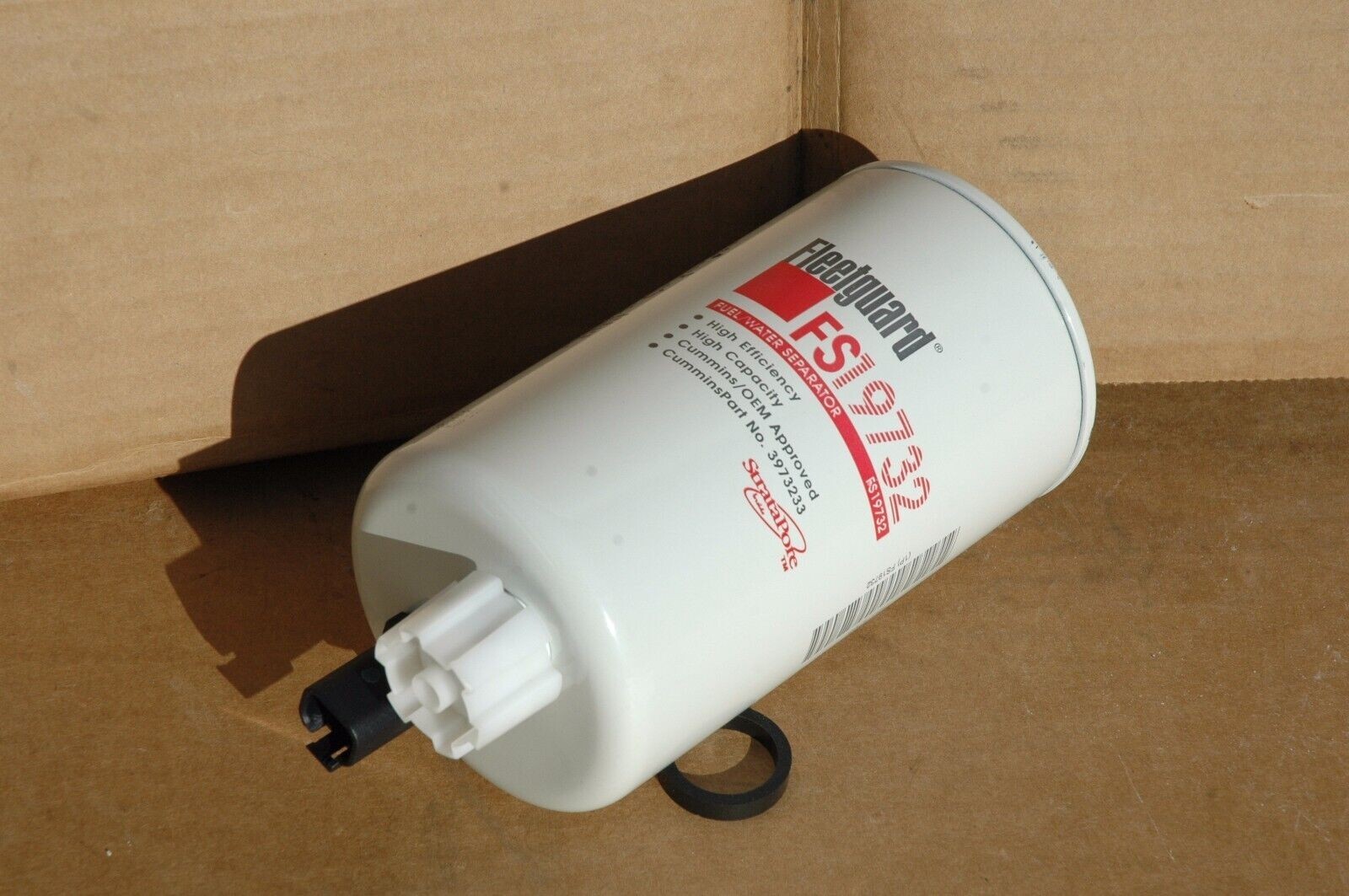 FLEETGUARD FS19732 - Fuel filter cross reference