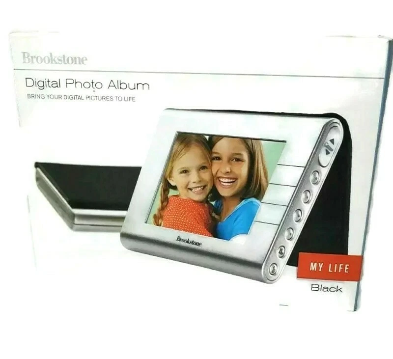 Portable Digital Photo Album