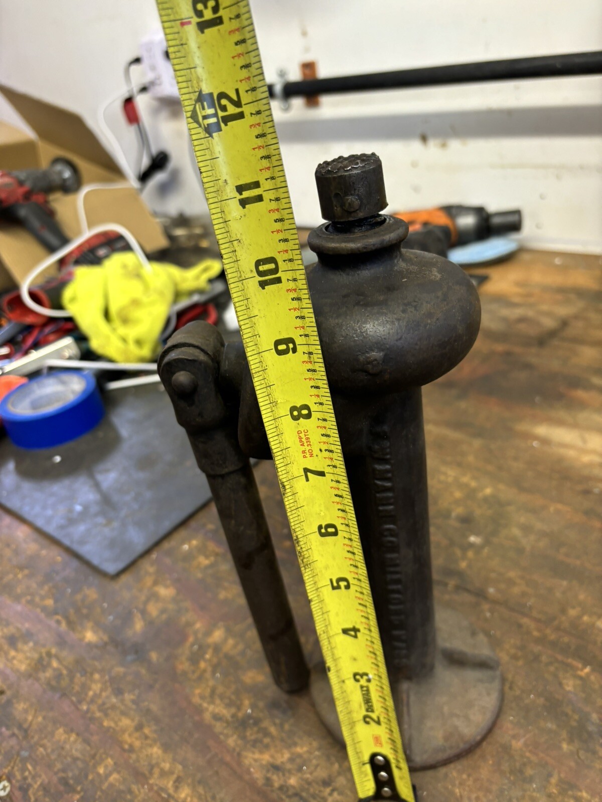 Antique Kimball Car Jack - F.W. Mann Co. 11 ” -18 “ Milford ...