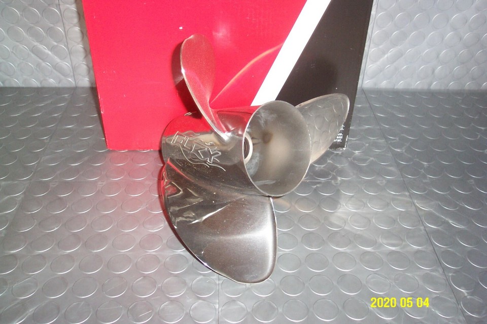 Mercury Fury Propeller 3 Blade SS 14 Dia 24P RH Comp Series 48 ...