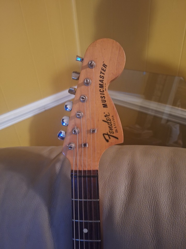 1975 Fender Musicmaster Red In Color Awesome For A 50 Year Old Electric 1975-fender-musicmaster-red-in-color-awesome-for-a-50-year-old-electric
