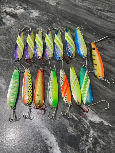 Lot Of 15 Salmon Trolling Spoons | eBay