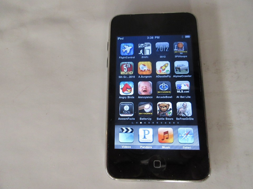 Apple iPod Touch 2nd Generation 8GB With (207songs MC086LL) | eBay