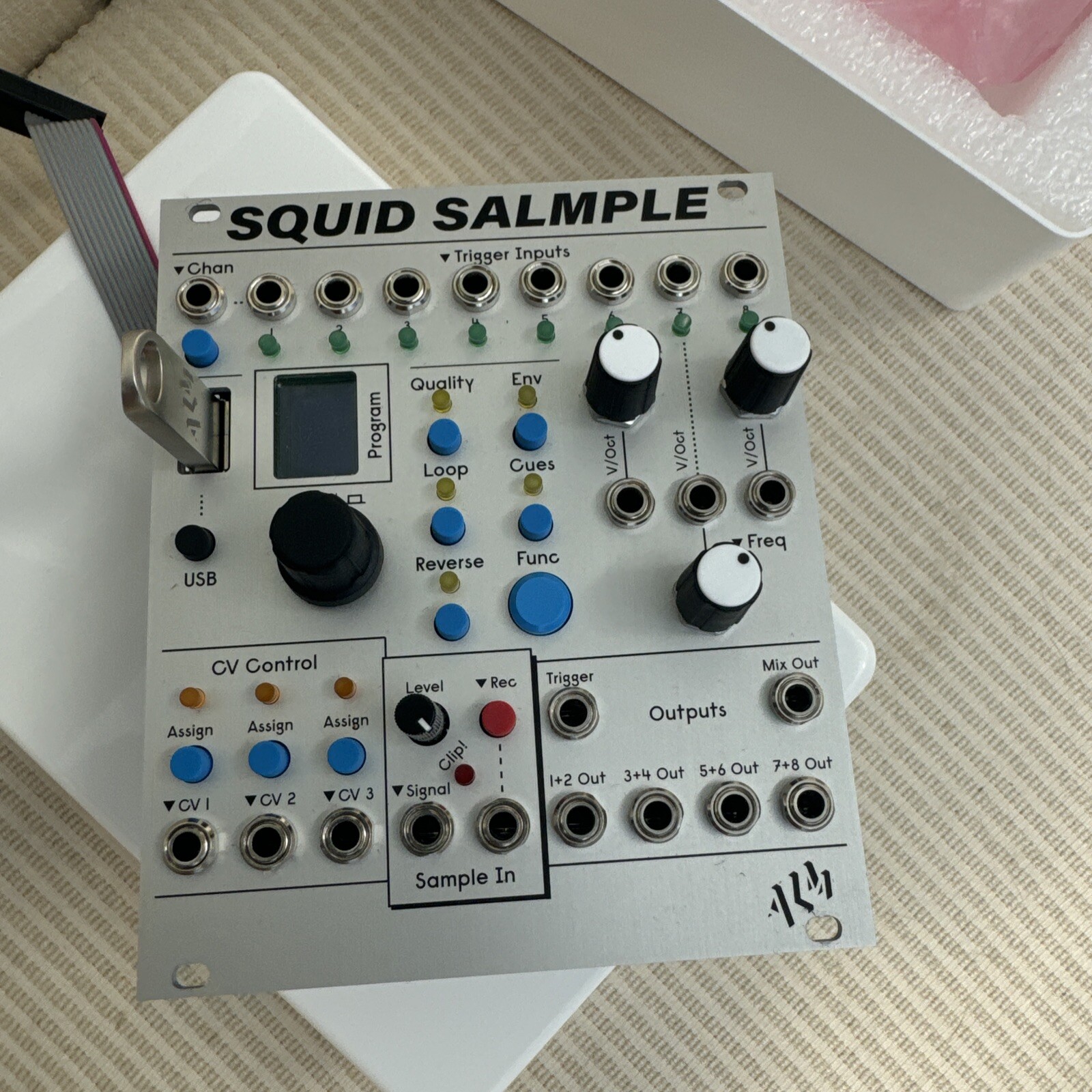 ALM Squid Salmple 8-Channel 4-Output Sampler Eurorack Module And Axon 1 ...