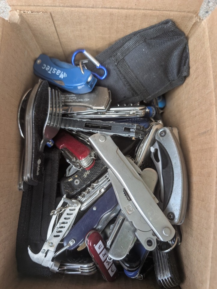 3+ Pound Grab Bag Lot TSA Confiscated Multitool Leatherman Utility ...