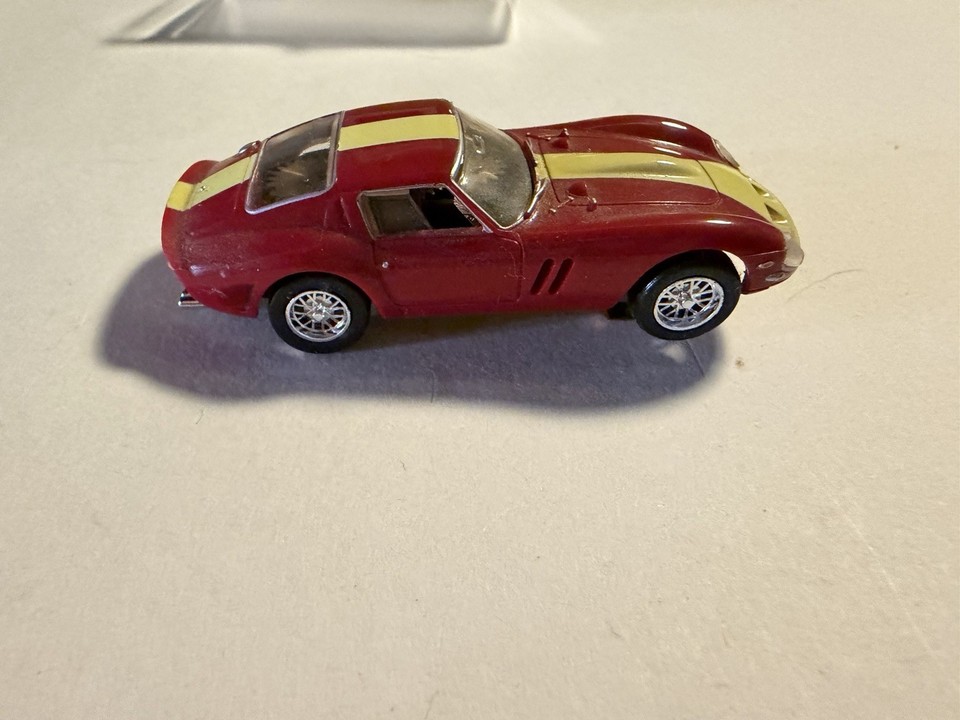 RRR Legendary GT #4031 Ferrari 250 GTO Style HO Slot Car w/ Display ...