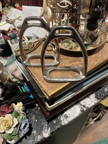 Pair Of Vintage Metal Stirrup Irons | eBay
