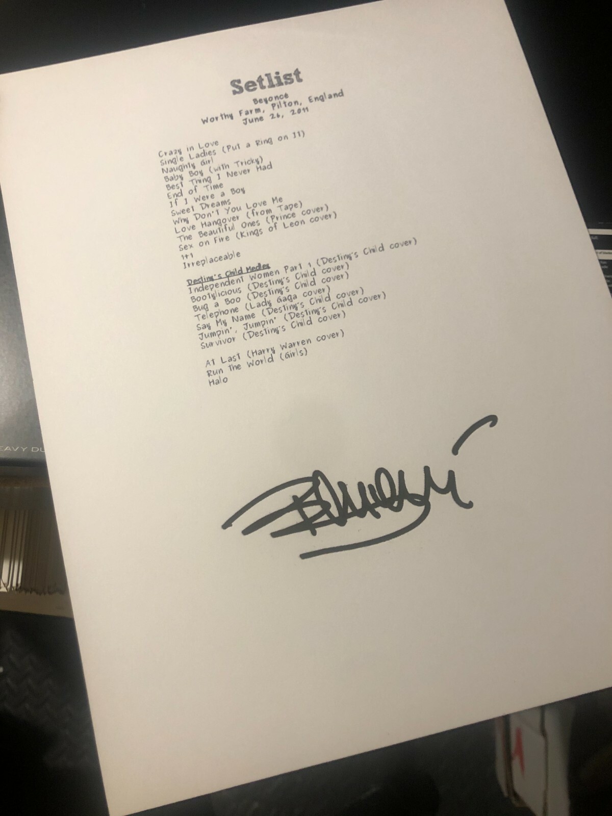 Love Beyonce Signature