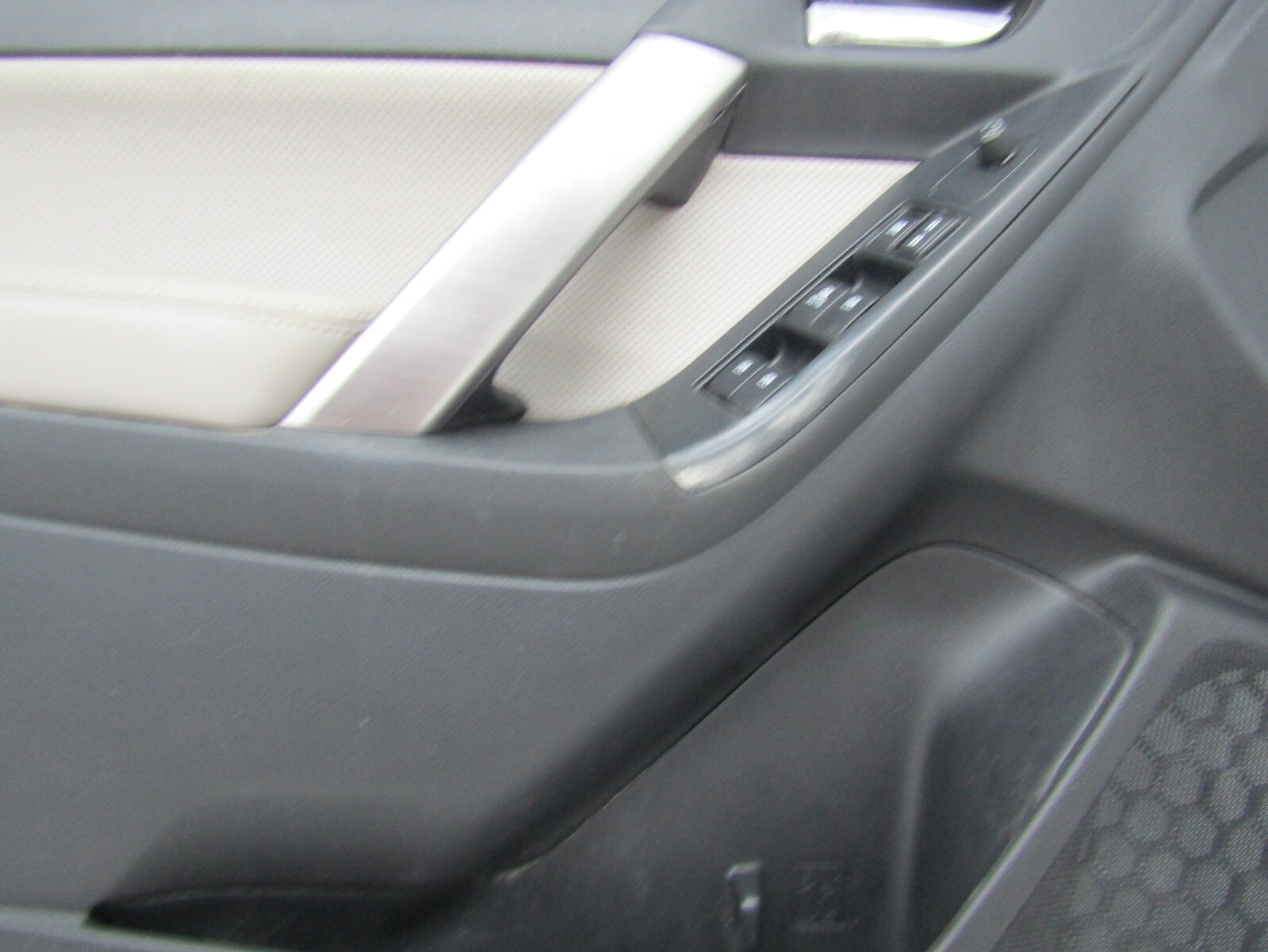 2014-2018 Subaru Forester Front Left LH Driver Door Trim Panel ...