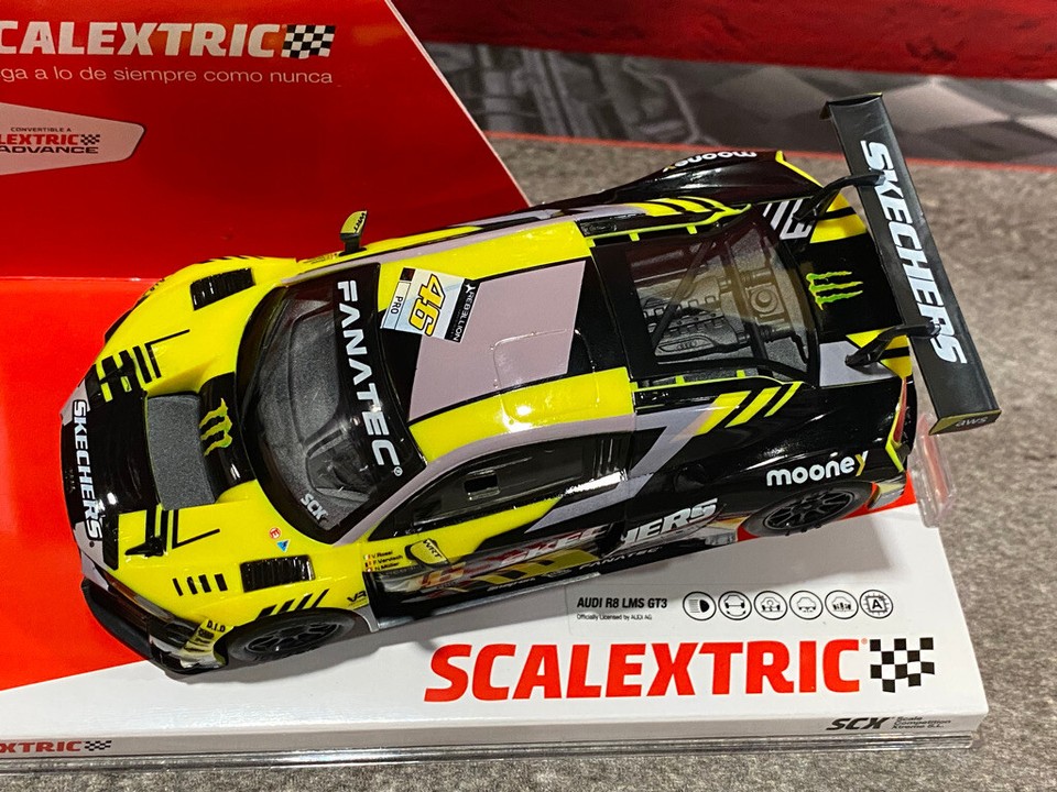 SCX 1/32 Scale Advance Audi R8 LMS - VR46 with lights- E10456X300 New ...